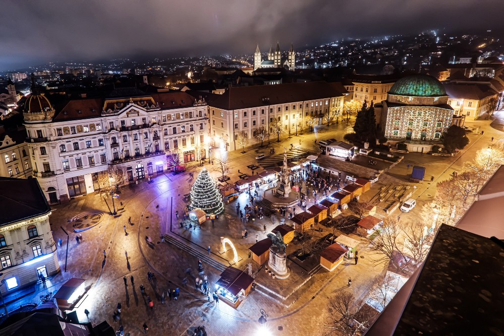 Pécs télen is nyitva: idén is vár a megújult Adventi Kézműves és ...